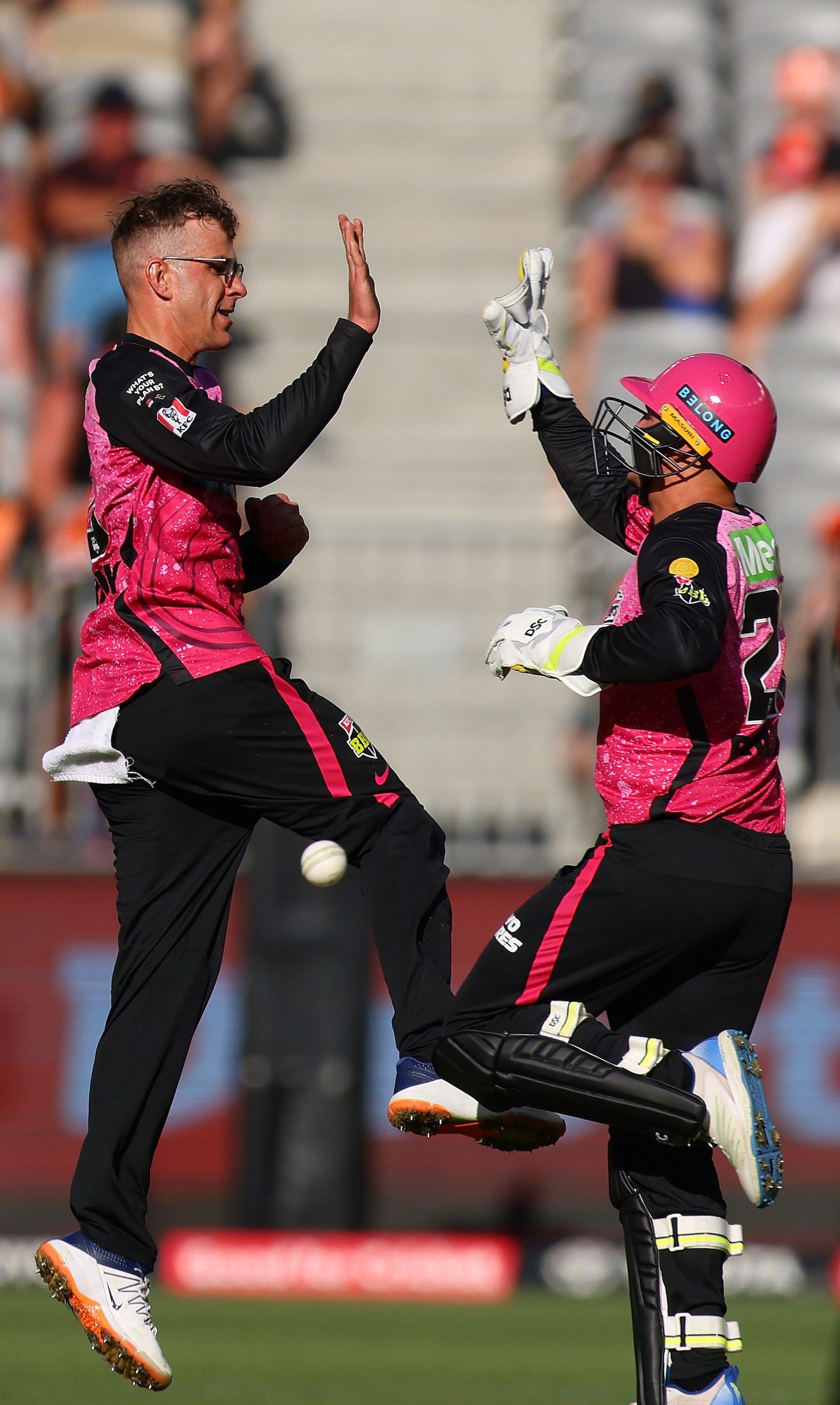 Todd Murphy and Josh Philippe combined to send back Josh Inglis ...