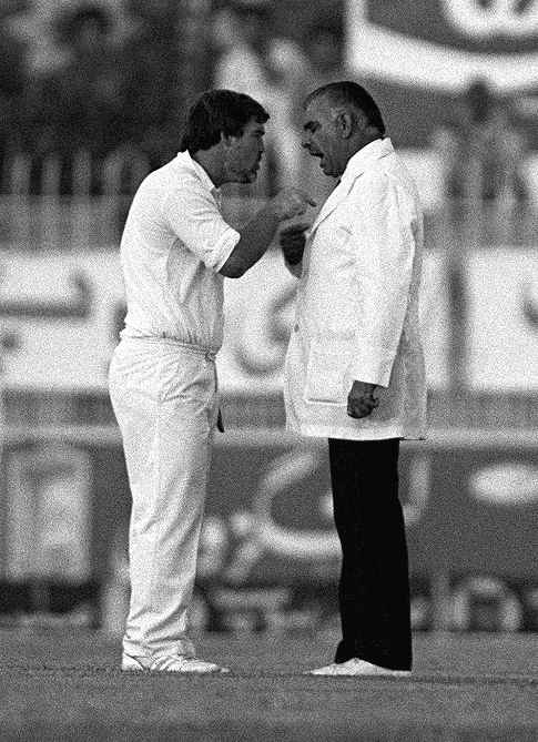 The infamous confrontation between Mike Gatting and Shakoor Rana ...