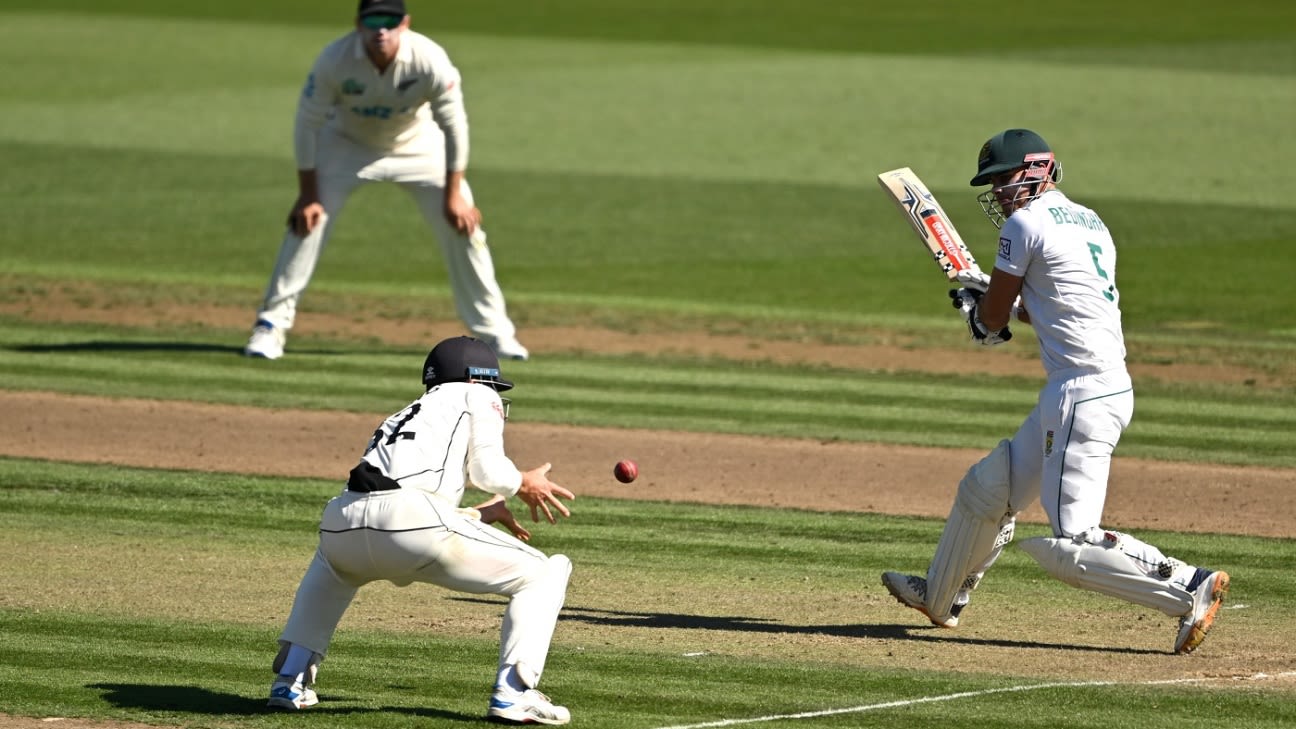 A 'weird' dismissal, a rare decision to bat and a fight from South ...