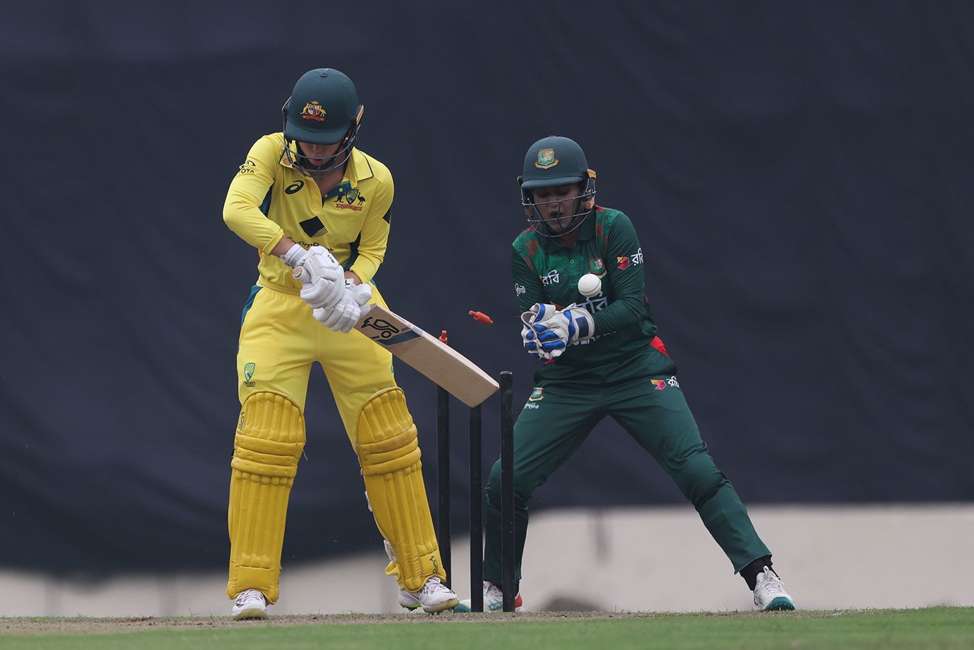 Phoebe Litchfield was bowled first ball | ESPNcricinfo.com