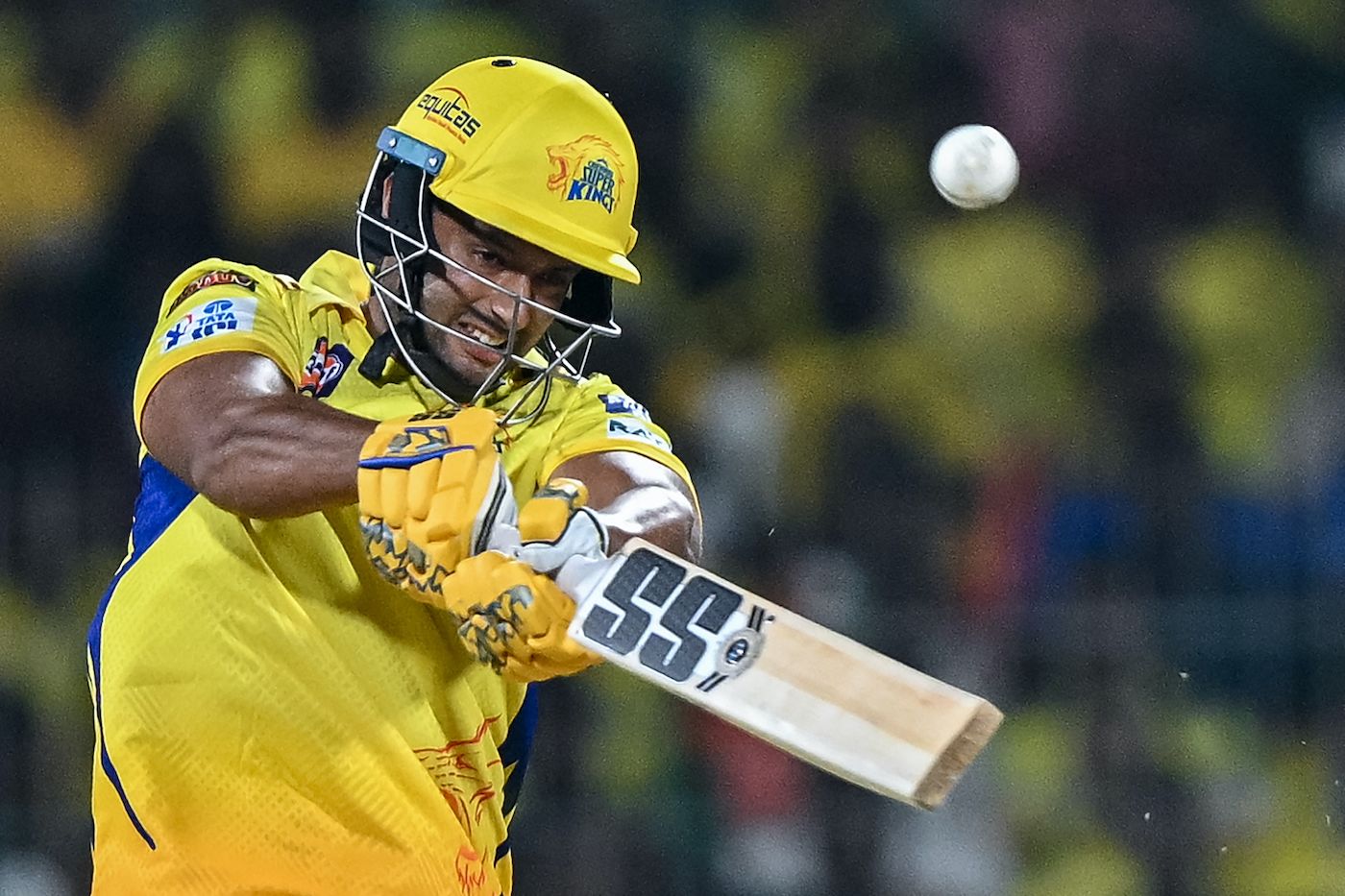 Shivam Dube had to endure through a bouncer barrage | ESPNcricinfo.com