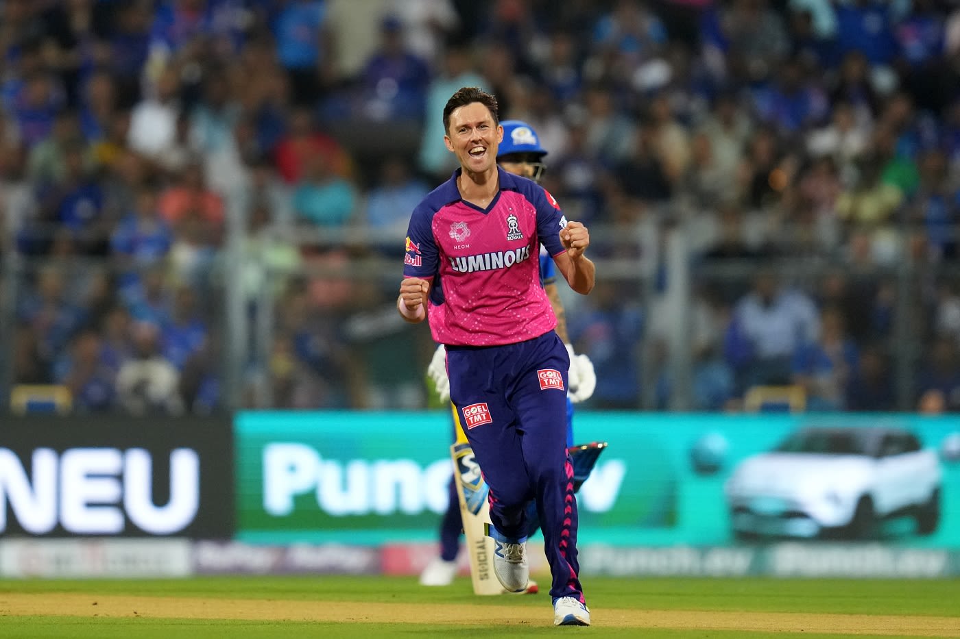 Trent Boult struck three times in the first two overs to have Mumbai ...