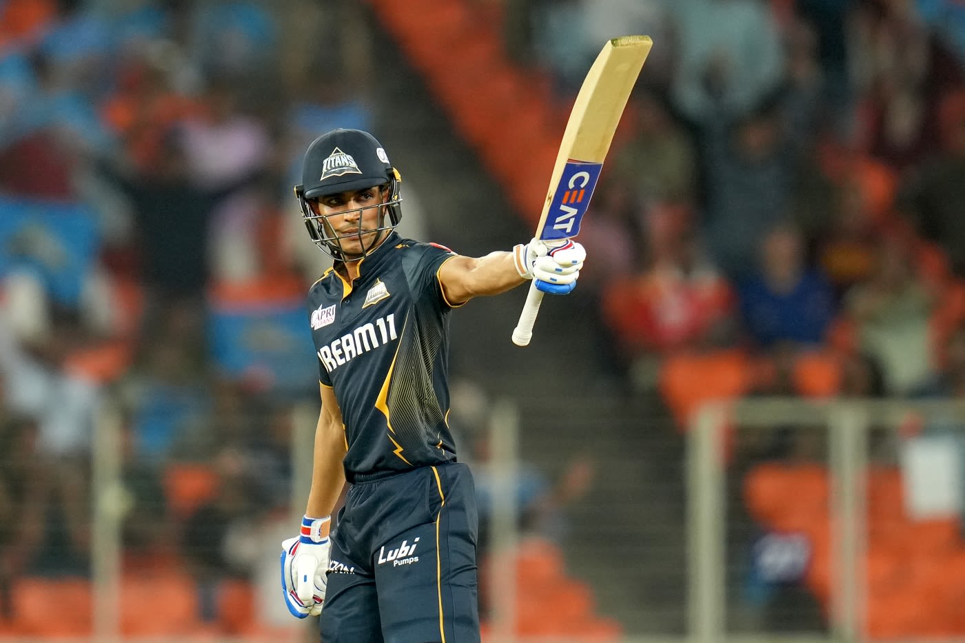 Shubman Gill struck his first IPL 2024 fifty, getting there in 31 balls ...