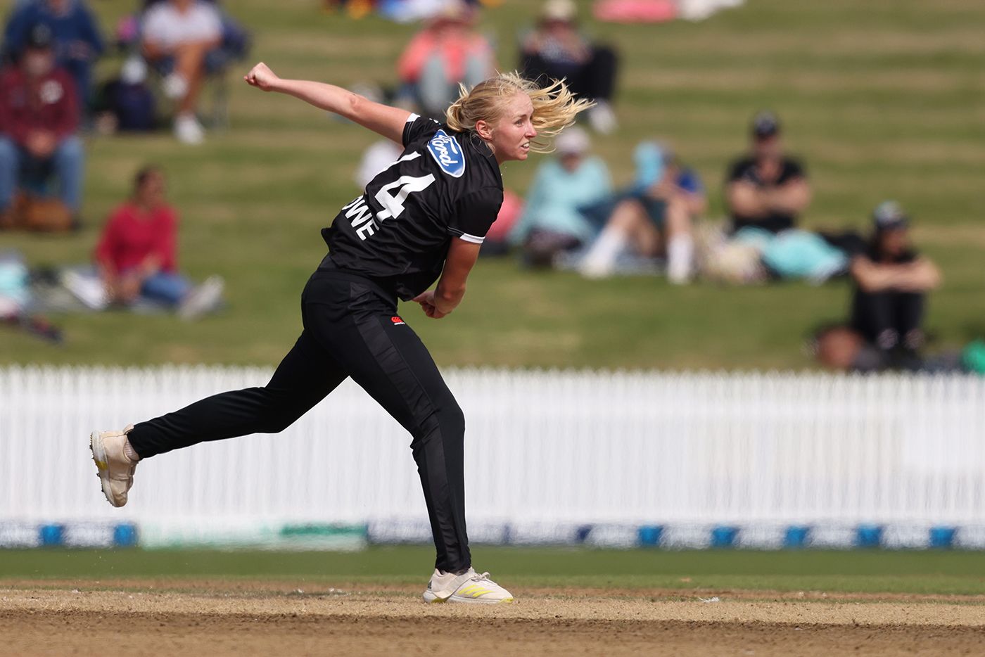 Hannah Rowe took three wickets for New Zealand | ESPNcricinfo.com
