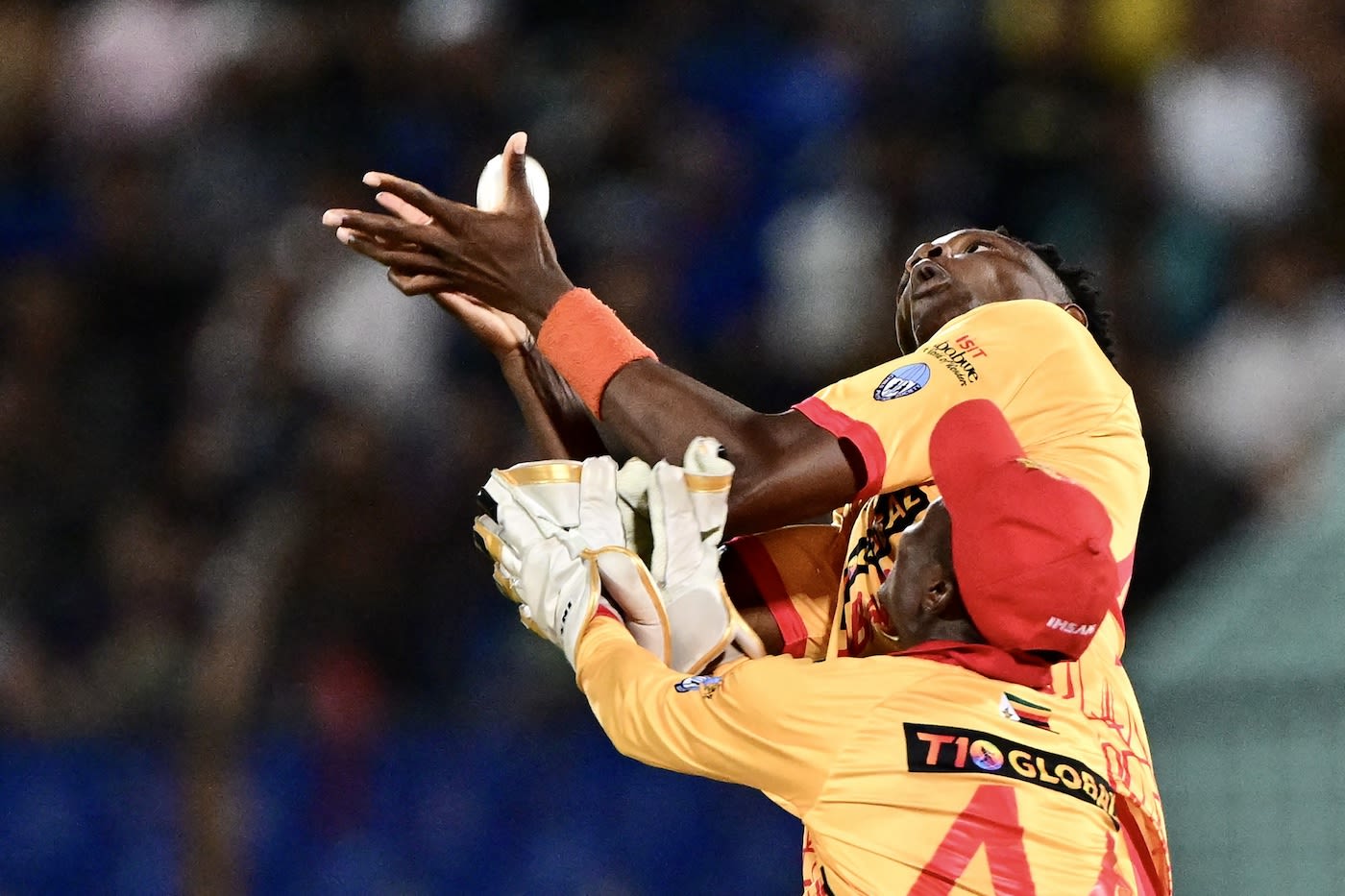 Blessing Muzarabani and Joylord Gumbie collide and drop Tanzid Hasan ...