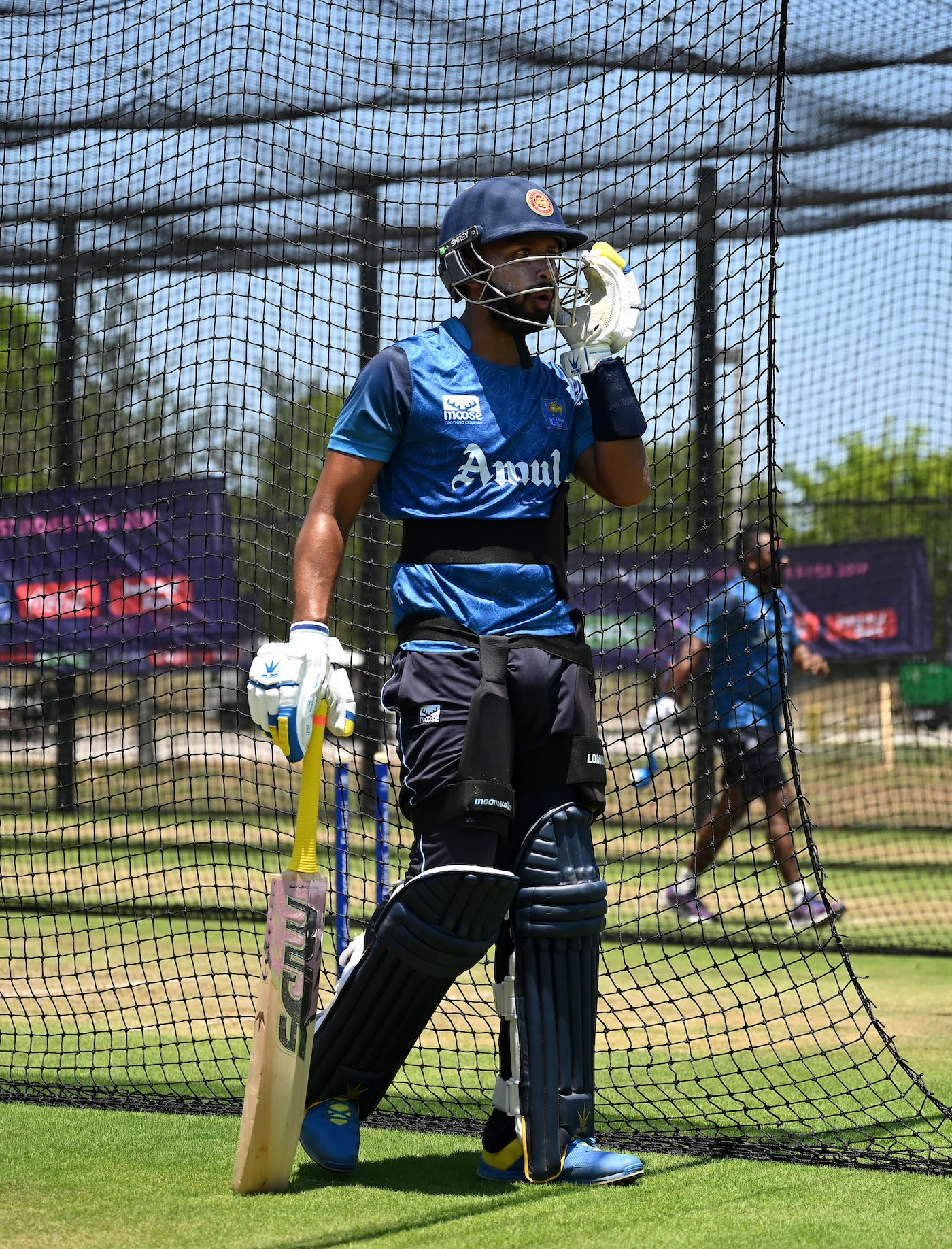 Sadeera Samarawickrama goes out for a hit | ESPNcricinfo.com