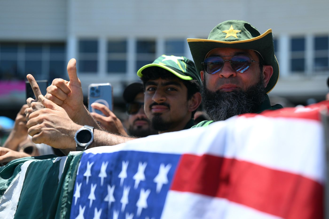 Pakistan fans smile for the camera | ESPNcricinfo.com