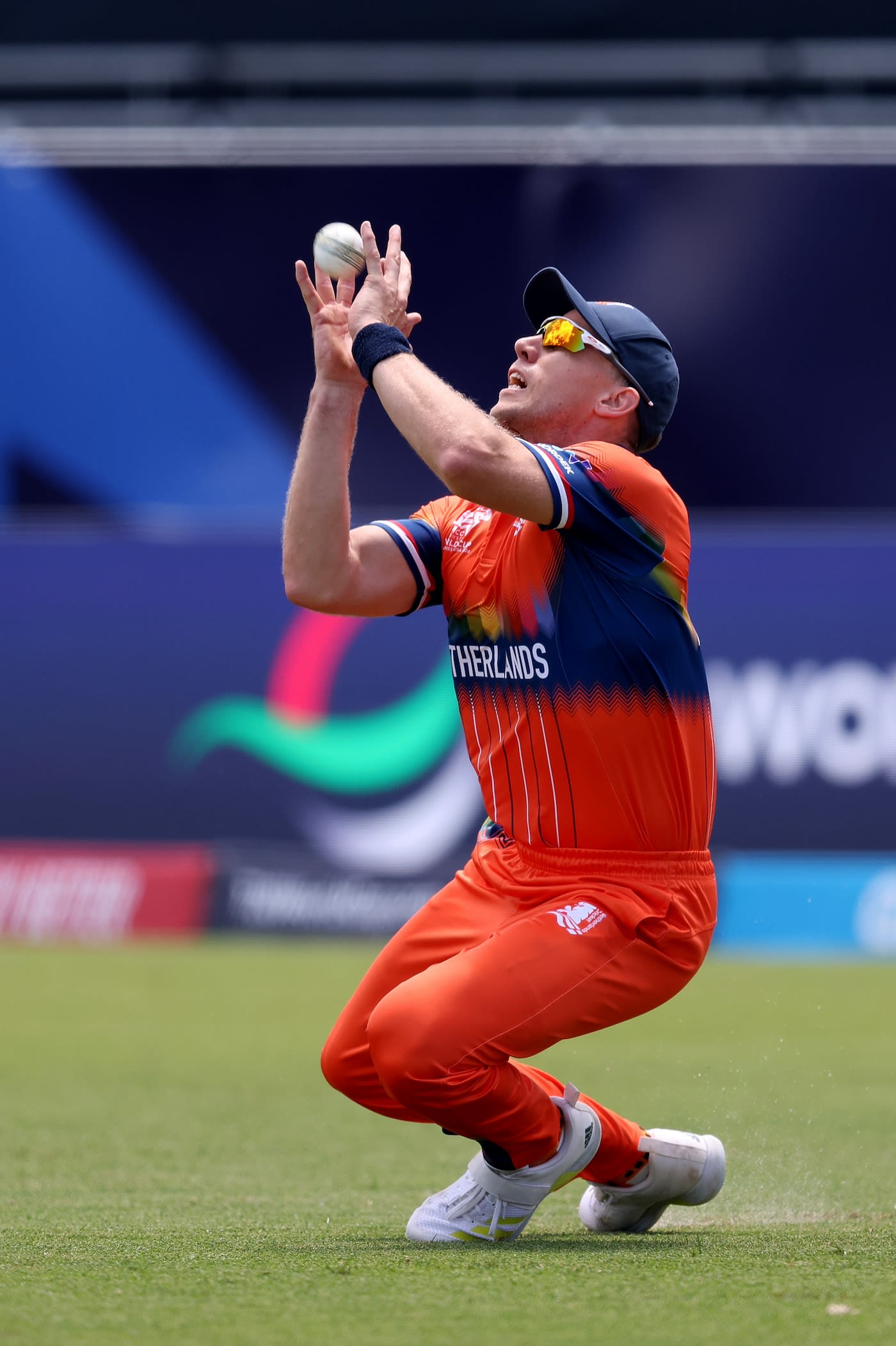 You just can't keep Logan van Beek out of the game | ESPNcricinfo.com
