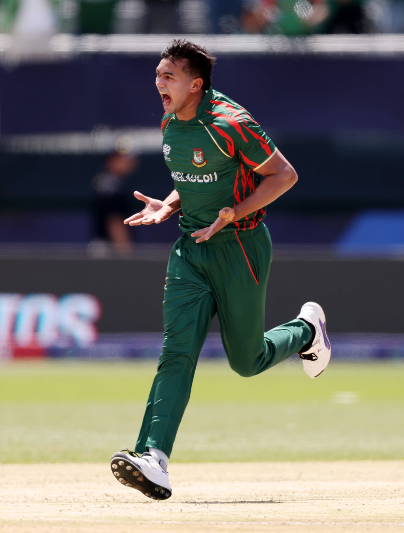 Taskin Ahmed roars in delight | ESPNcricinfo.com