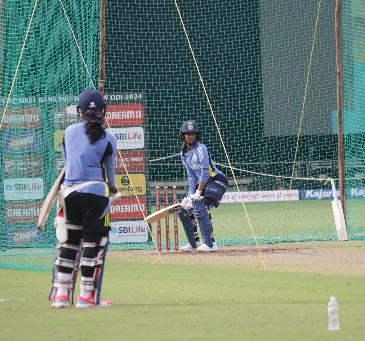Jemimah Rodrigues bats in the nets | ESPNcricinfo.com