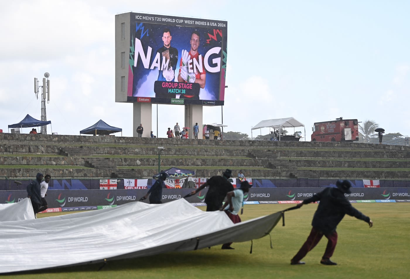 The rain returned just at around toss time | ESPNcricinfo.com The rain returned just at around toss time | ESPNcricinfo.com