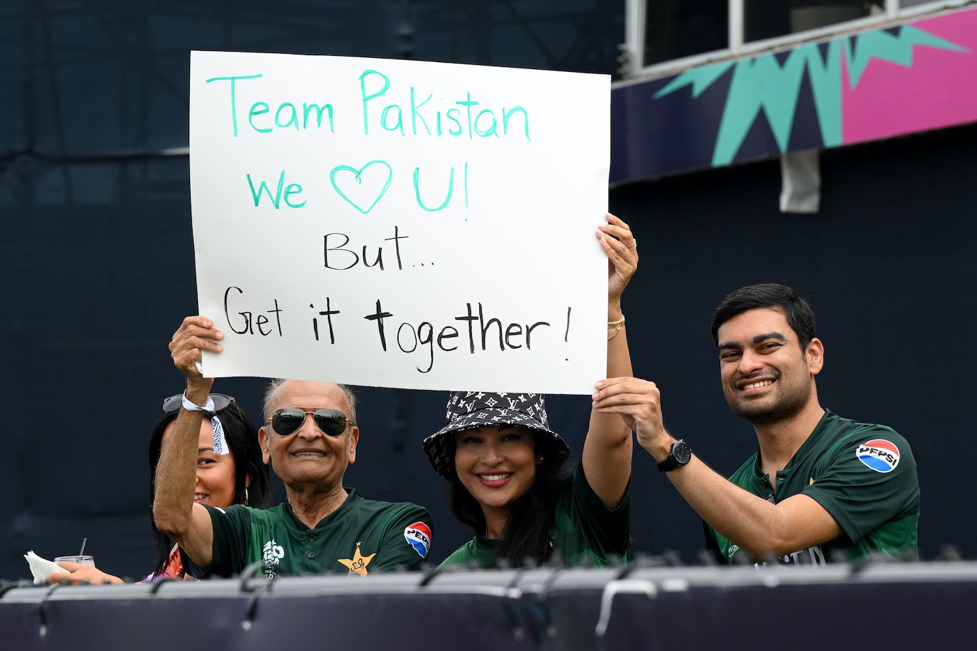 Pakistan fans show some conditional love in Florida | ESPNcricinfo.com