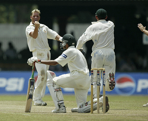 Warne celebrates another wicket, Pakistan v Australia, 2002/03 ...