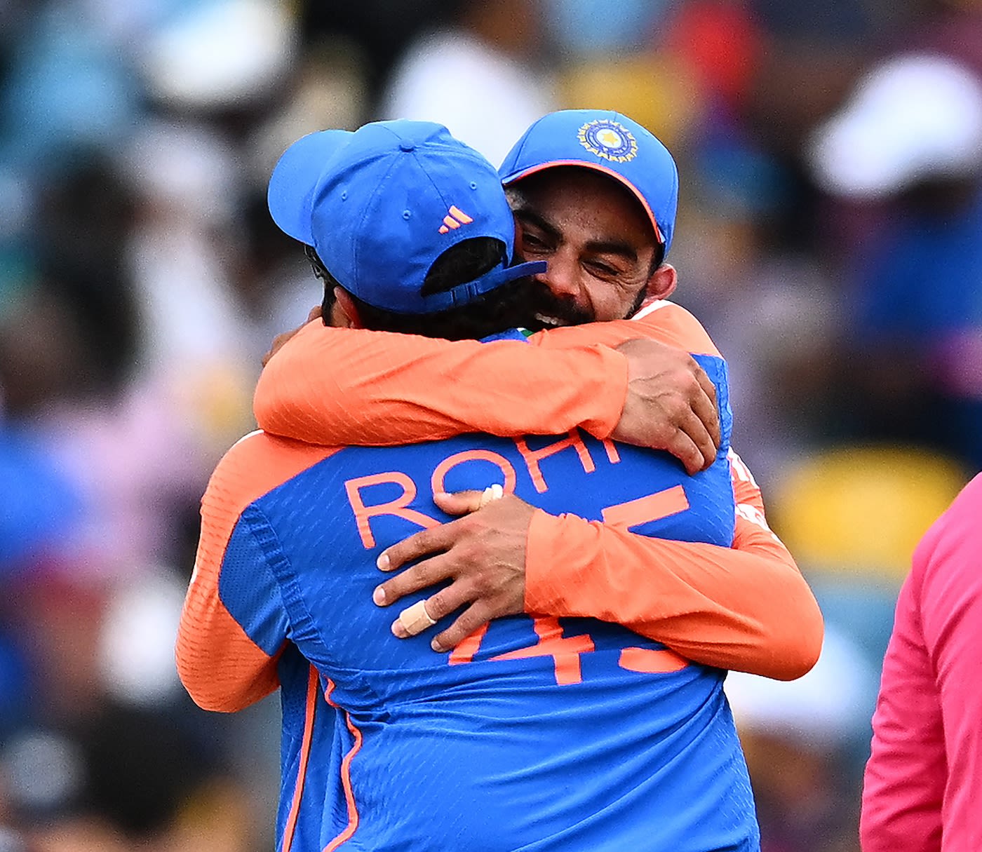 Rohit Sharma and Virat Kohli hug it out | ESPNcricinfo.com