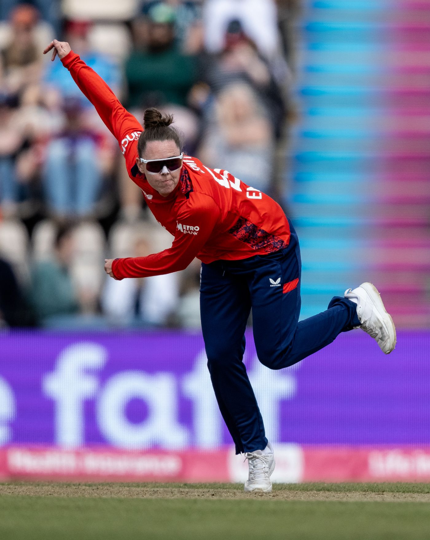 Linsey Smith was picked in a four-spin attack | ESPNcricinfo.com