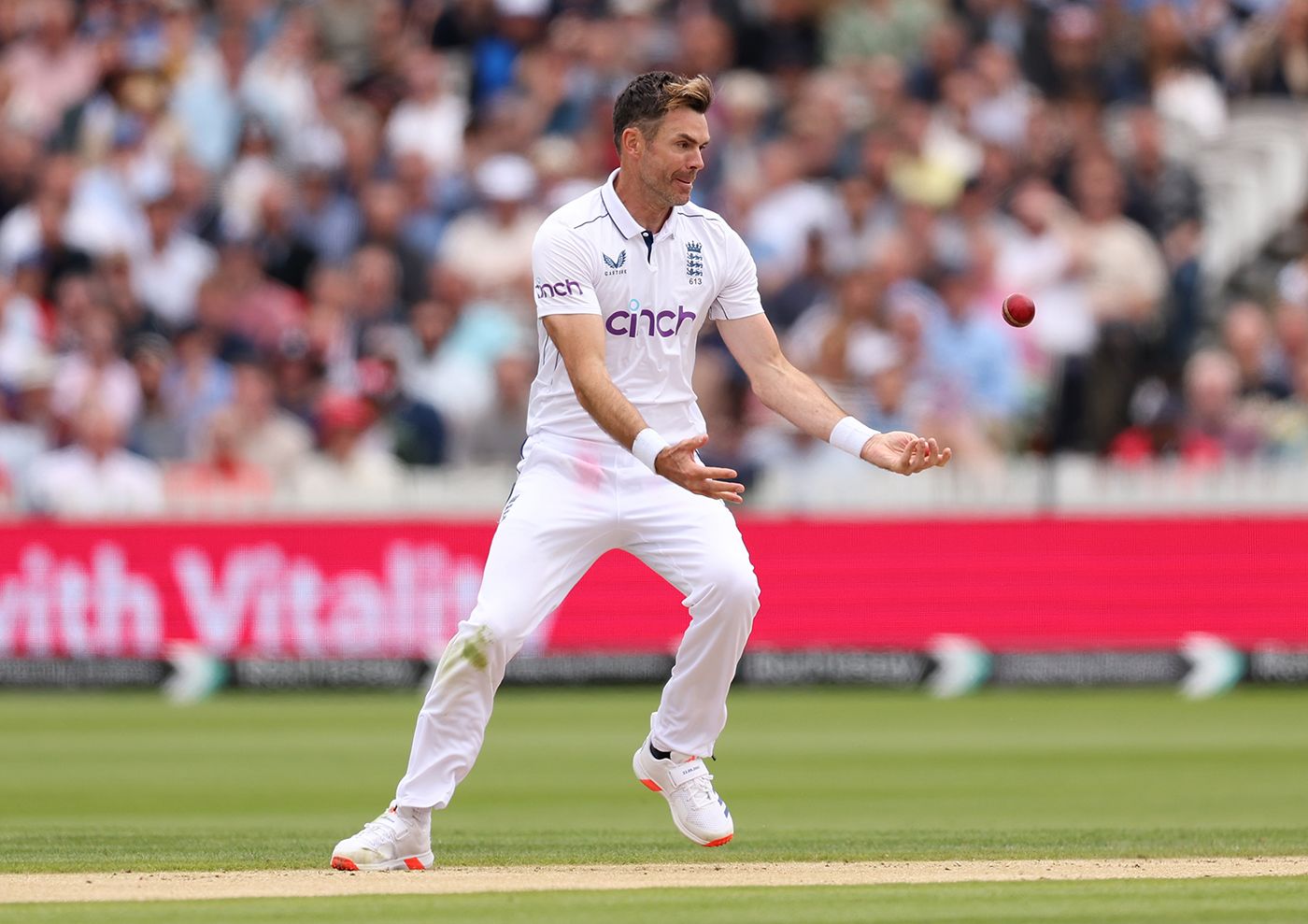 James Anderson put down a catch off his own bowling | ESPNcricinfo.com