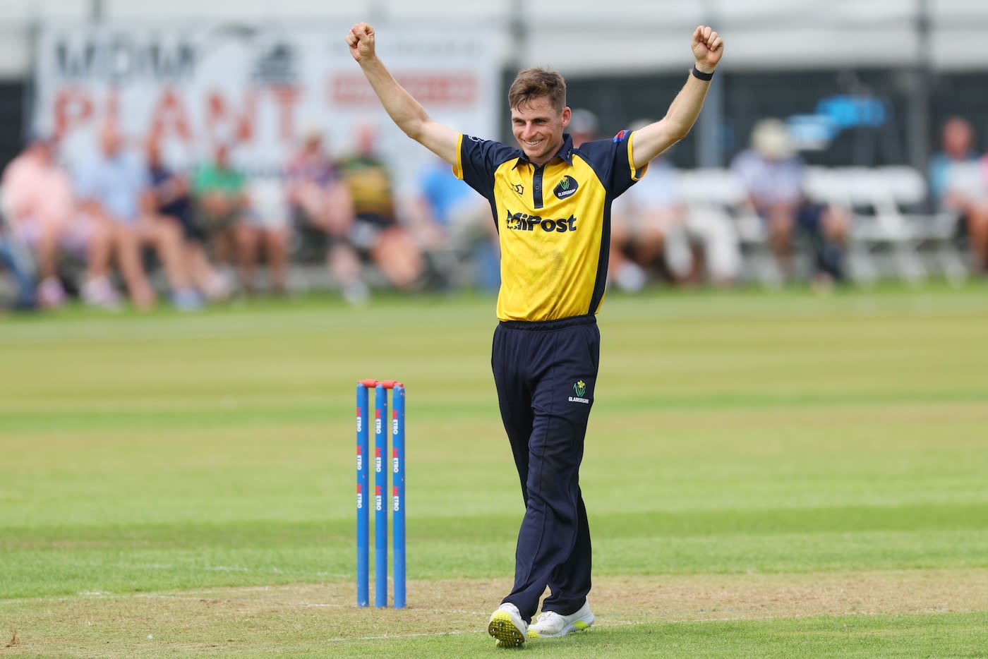 Andy Gorvin took 5 for 56 against Nottinghamshire | ESPNcricinfo.com