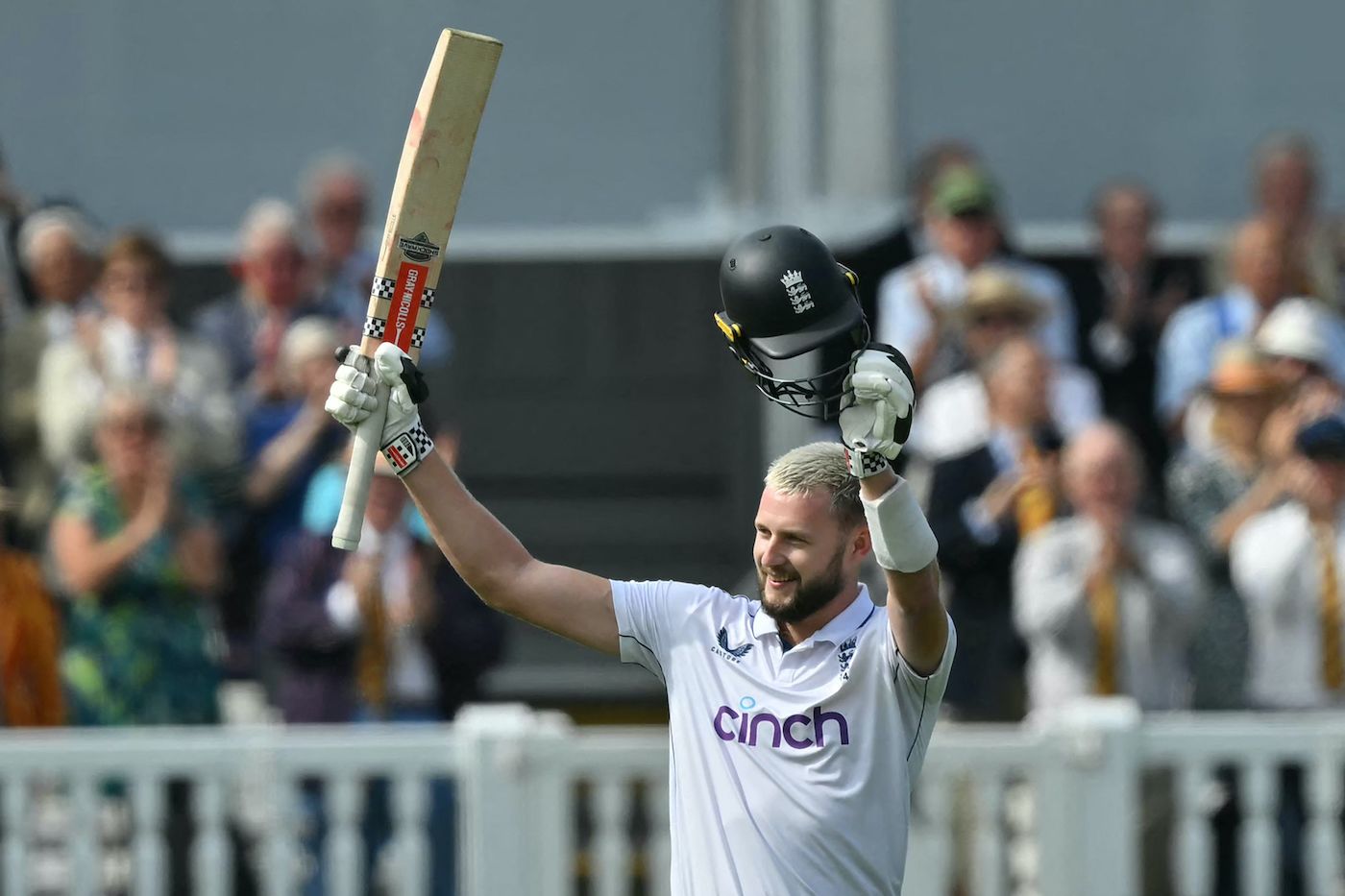 Gus Atkinson celebrates his maiden Test century | ESPNcricinfo.com