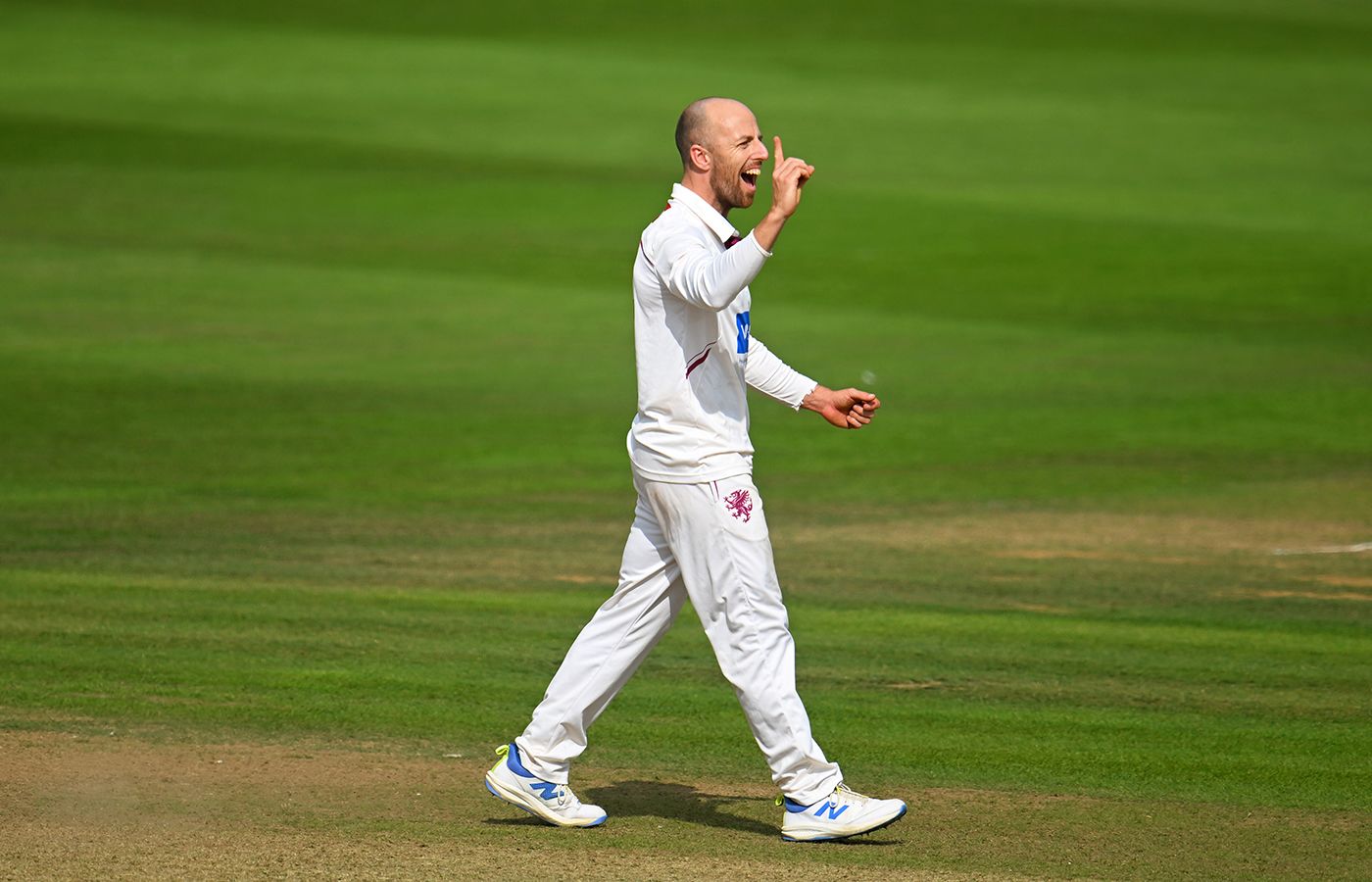 Jack Leach celebrates after bowling Ashton Turner | ESPNcricinfo.com