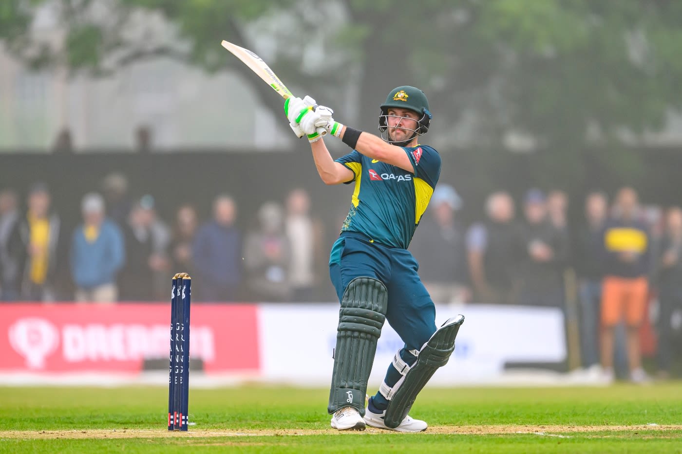 Josh Inglis manipulated the field expertly with his reverse hits ...