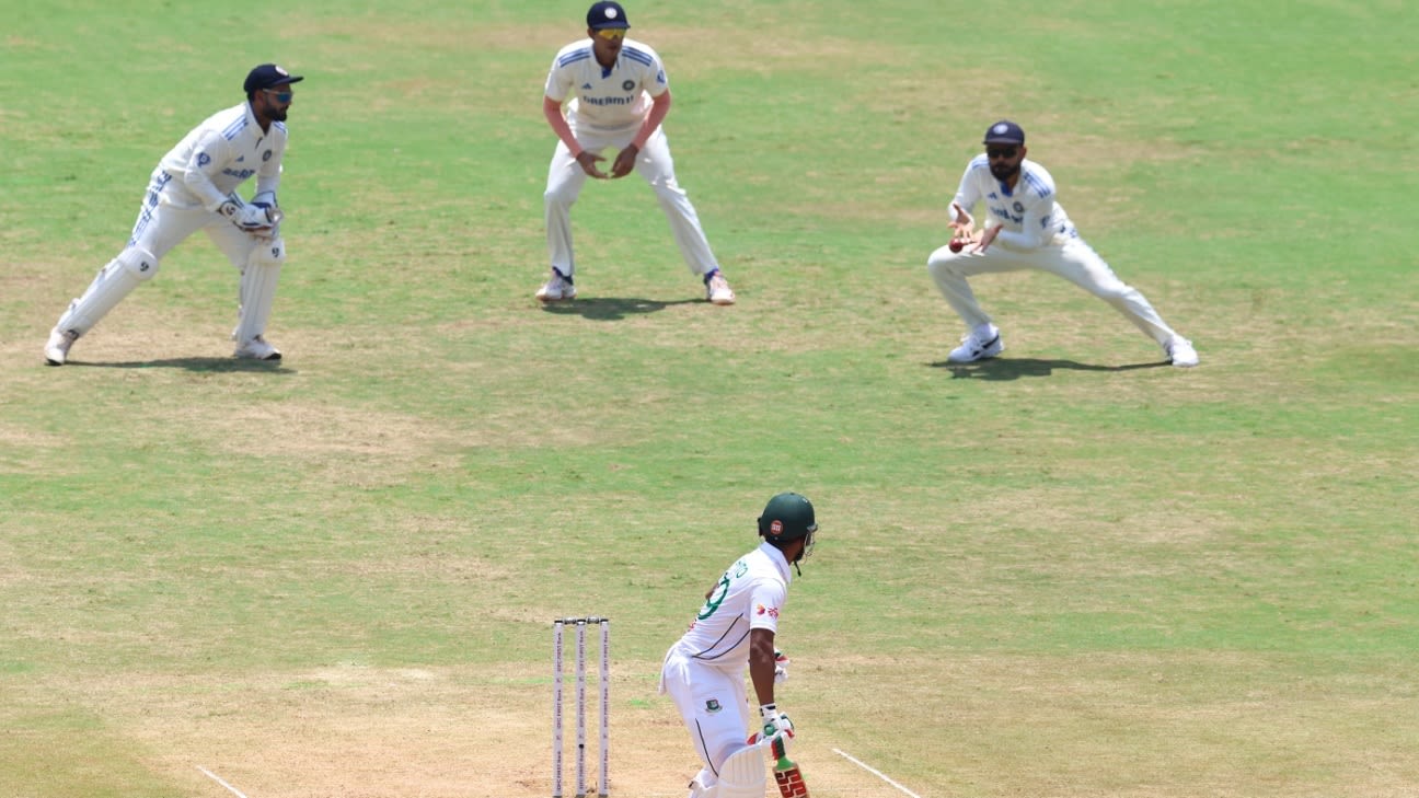 The Buzz - Fielding coach reviews India's catches in Chennai | ESPNcricinfo