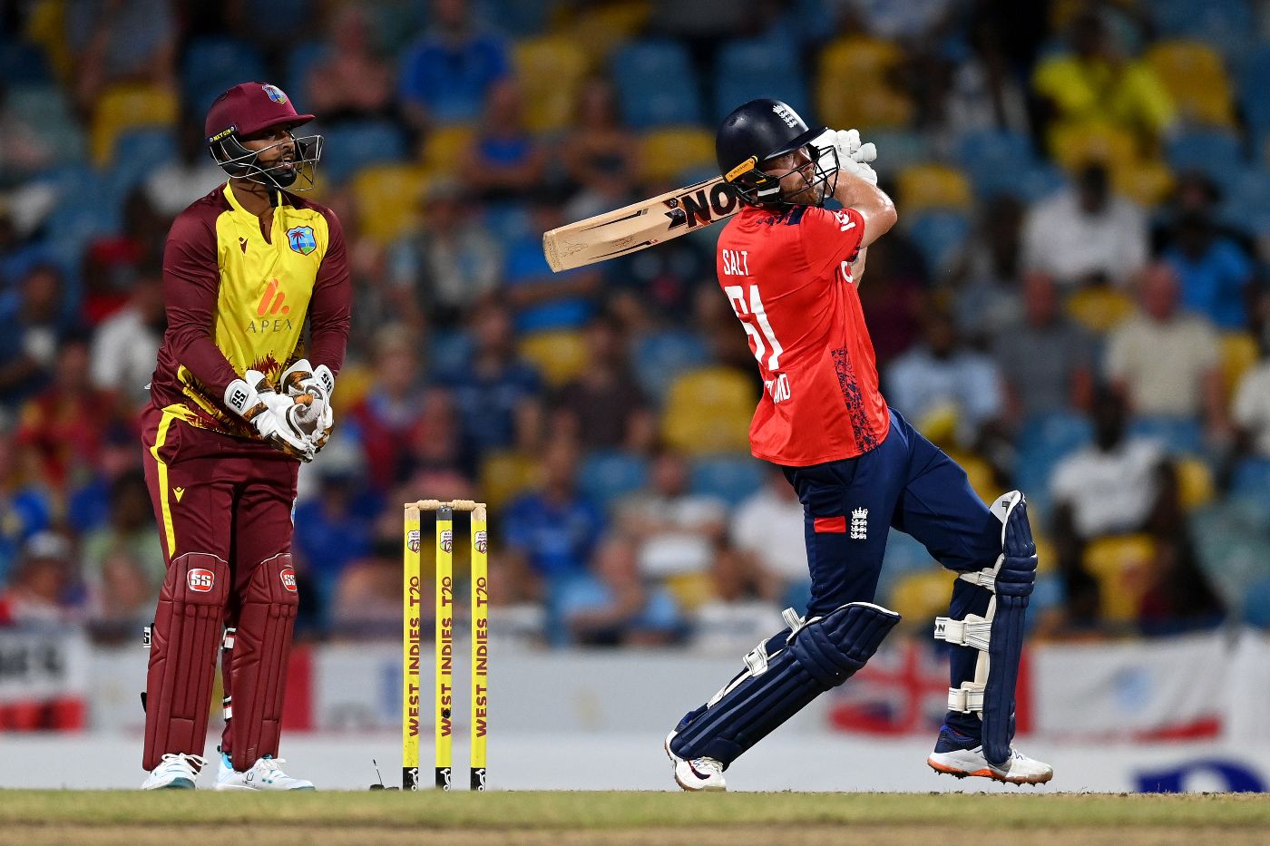 Phil Salt started with a bang in the powerplay | ESPNcricinfo.com