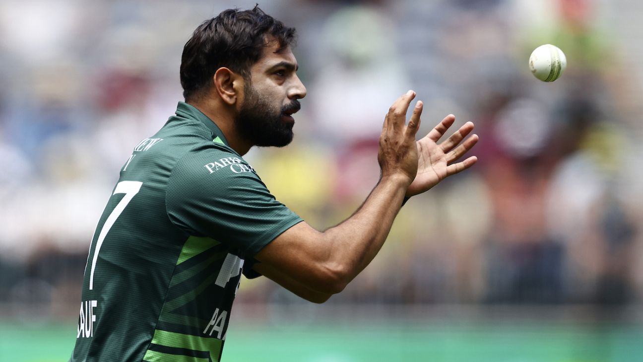 Aus vs Pak ODIs - Pakistan's first series win in Australia since 2002 ...