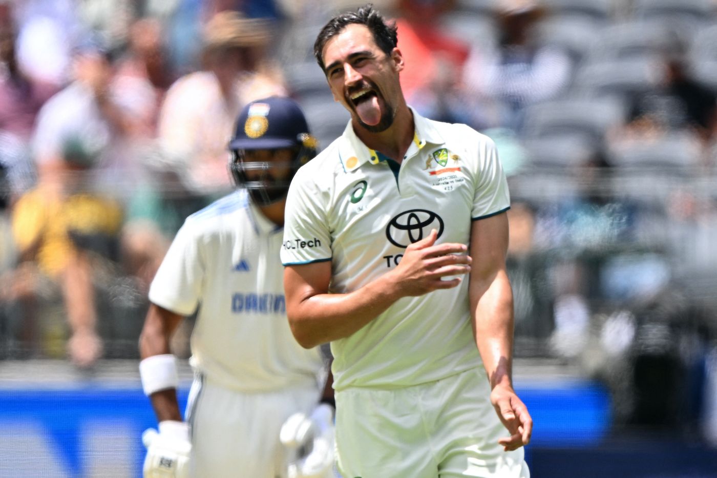 Mitchell Starc created multiple choice in the first session ...