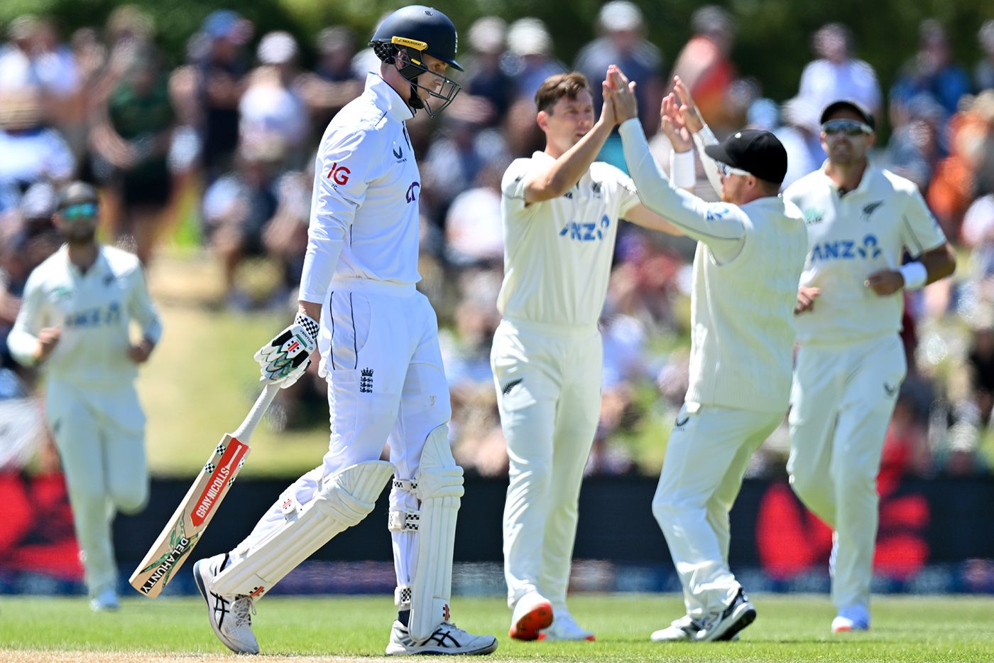 Zak Crawley fell early to Matt Henry in the England run chase ...