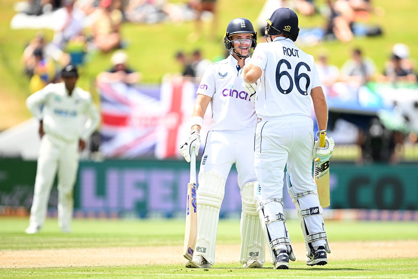 Jacob Bethell and Joe Root added a century stand | ESPNcricinfo.com
