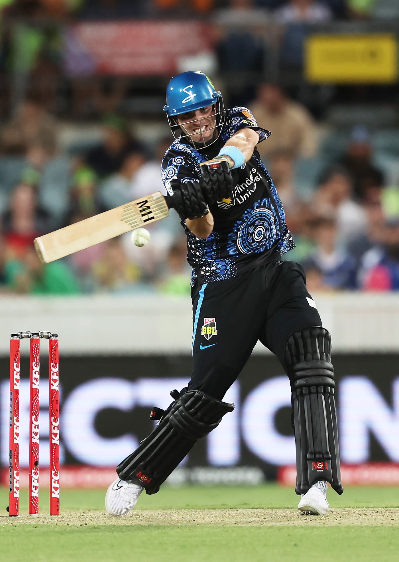 Jamie Overton hit 45* | ESPNcricinfo.com