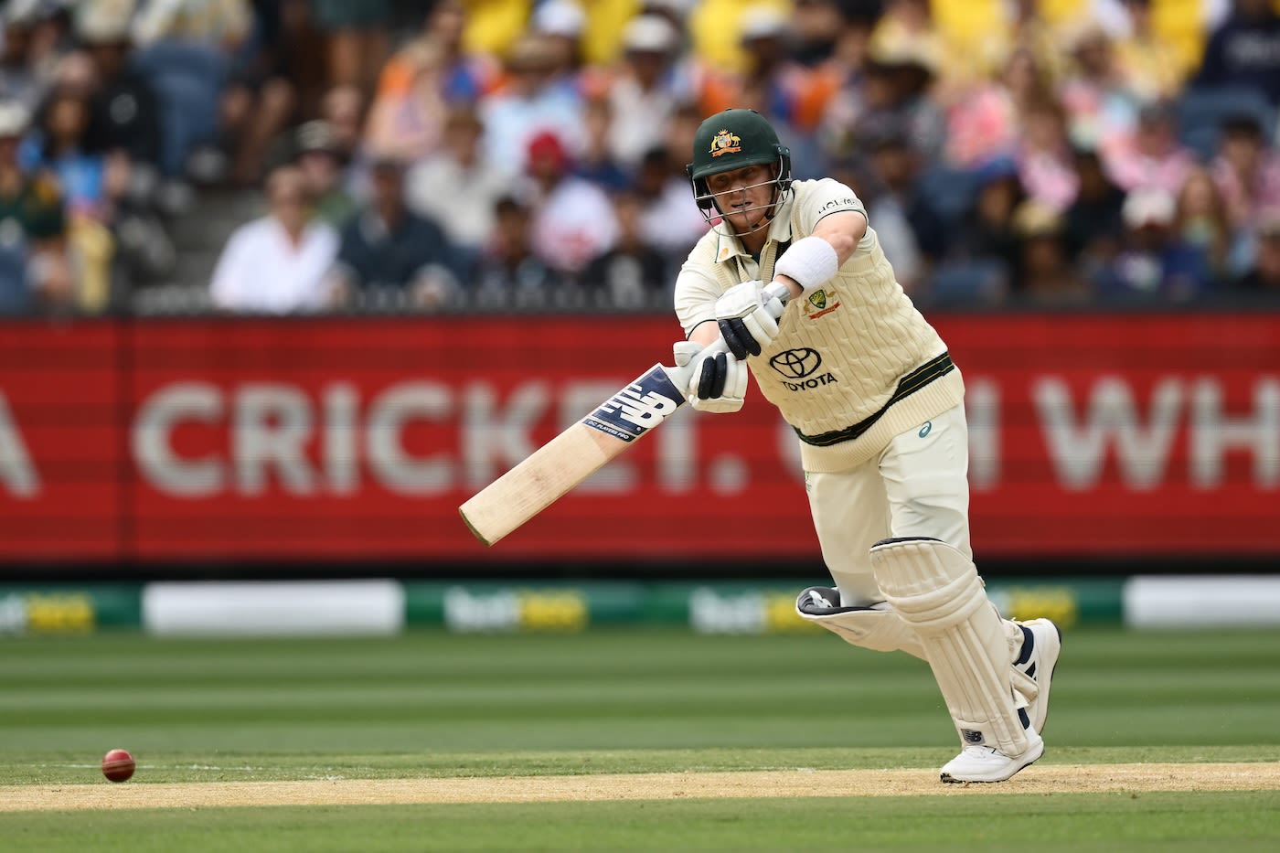 Steven Smith started the day on a positive note | ESPNcricinfo.com