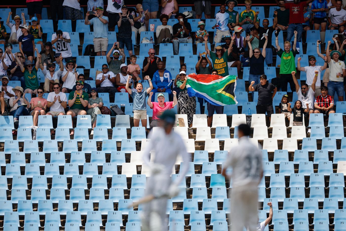 South Africa are cheered on by their fans as they seal their spot in ...