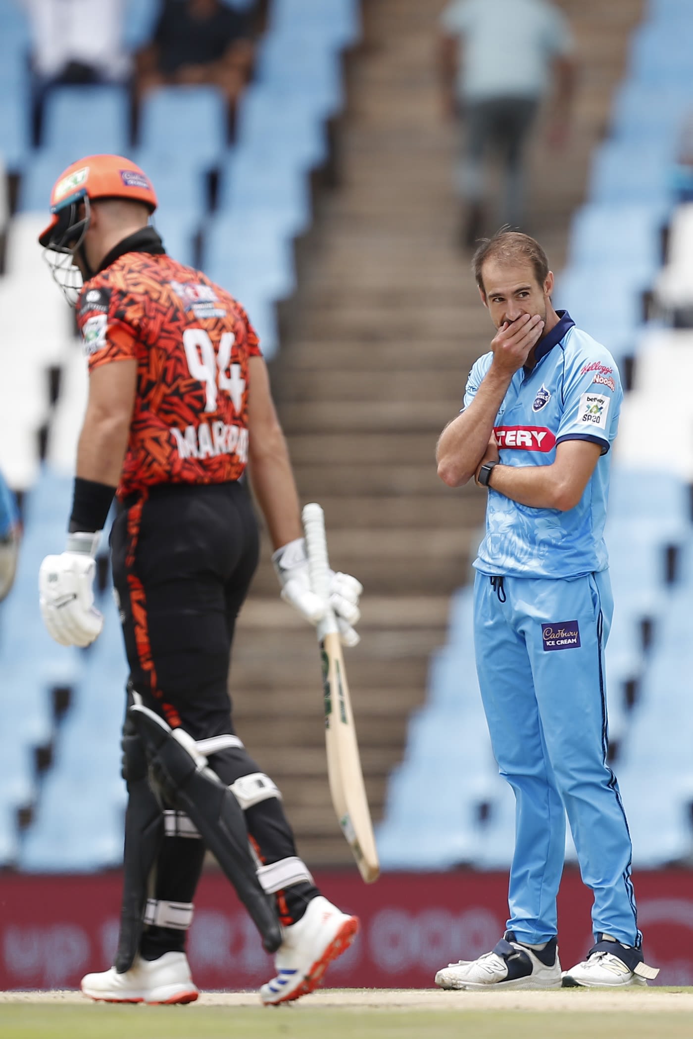 Daryn Dupavillon cannot believe Aiden Markram picked the fielder out ...