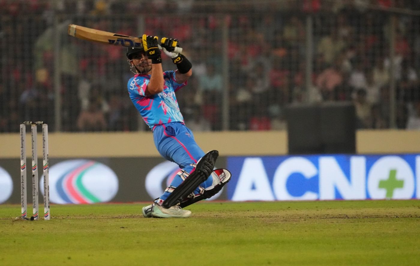 Khawaja Nafay helped set Chittagong Kings on their way with 66 off 44 ...