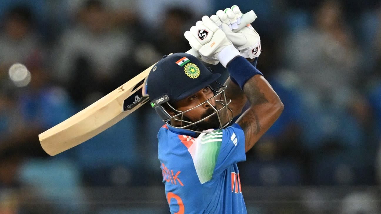 The Buzz - Why was Hardik Pandya smiling when he got out? | ESPNcricinfo