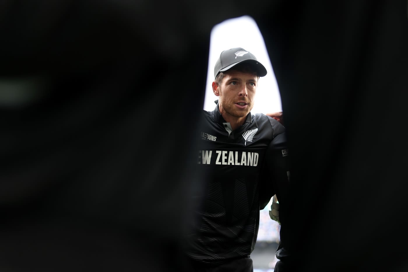 Captain Mitchell Santner leads New Zealand's team talk | ESPNcricinfo.com