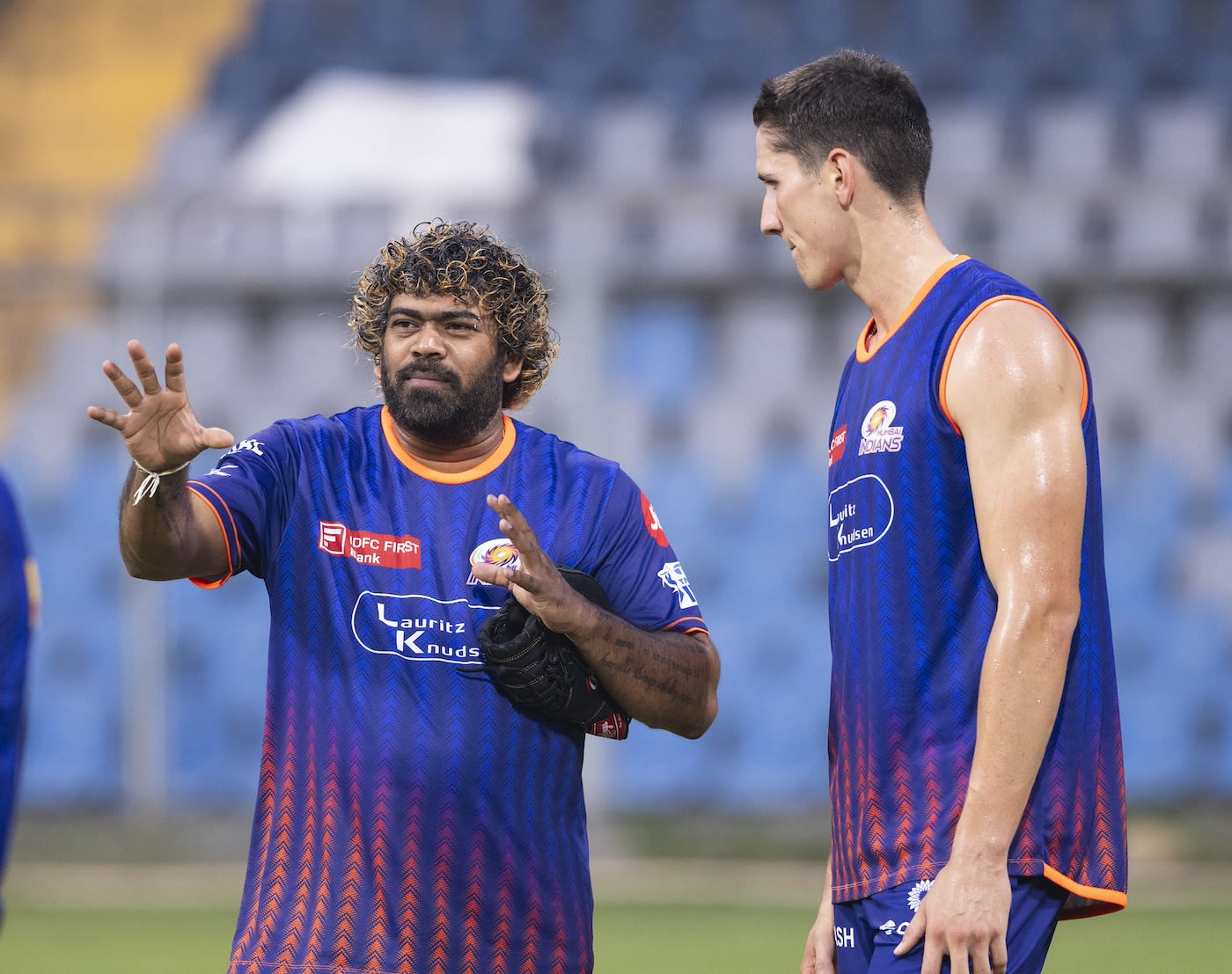 Lasith Malinga makes a point to Bevon Jacobs | ESPNcricinfo.com