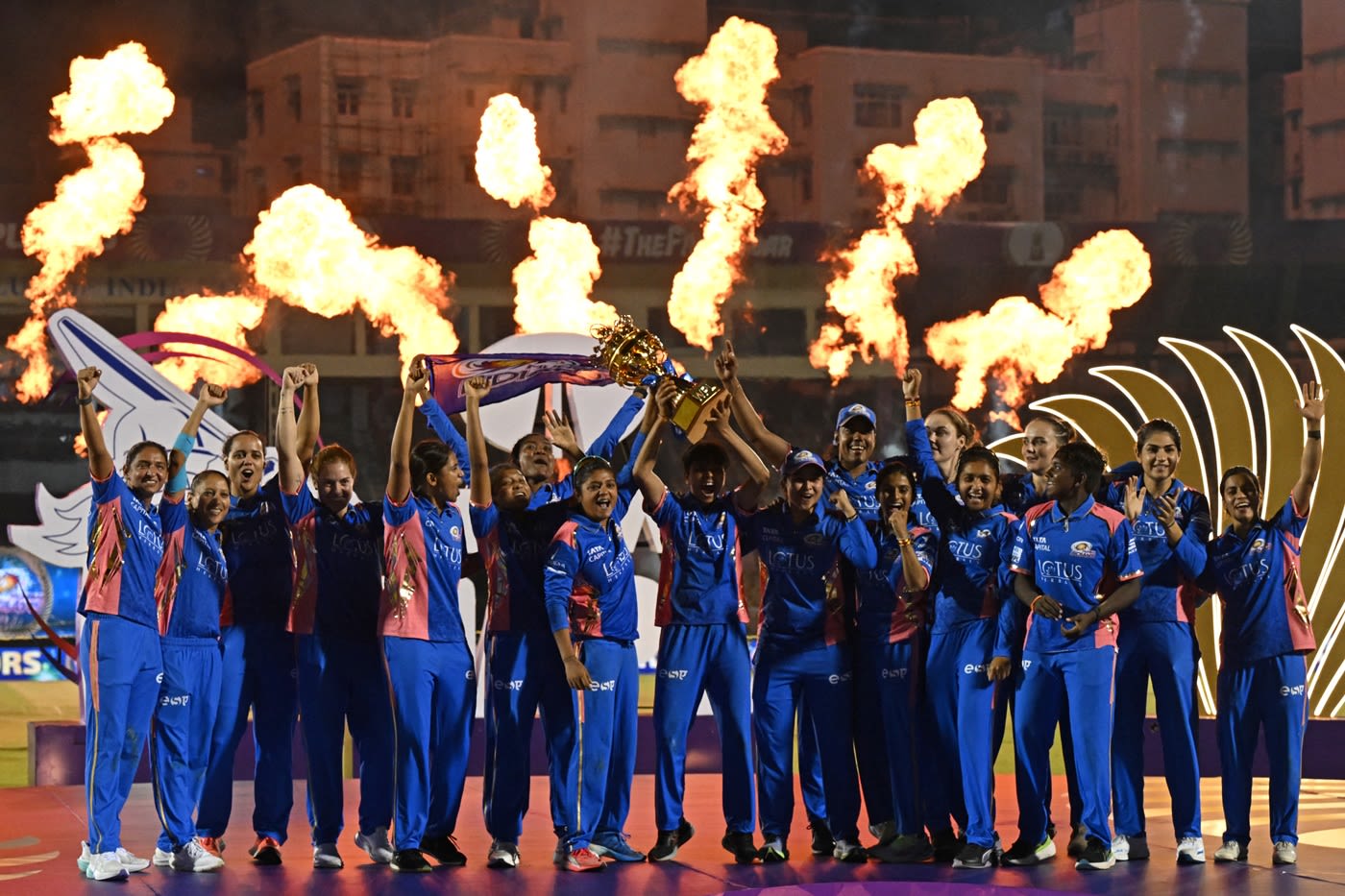 Mumbai Indians celebrate with the WPL trophy | ESPNcricinfo.com