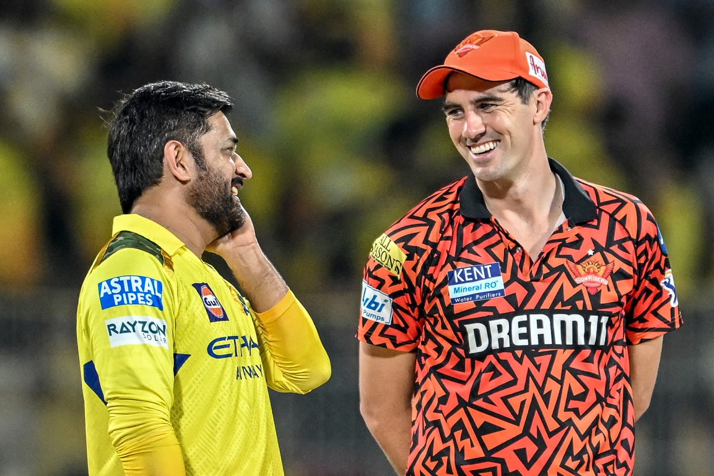 MS Dhoni and Pat Cummins exchange smiles at the toss | ESPNcricinfo.com