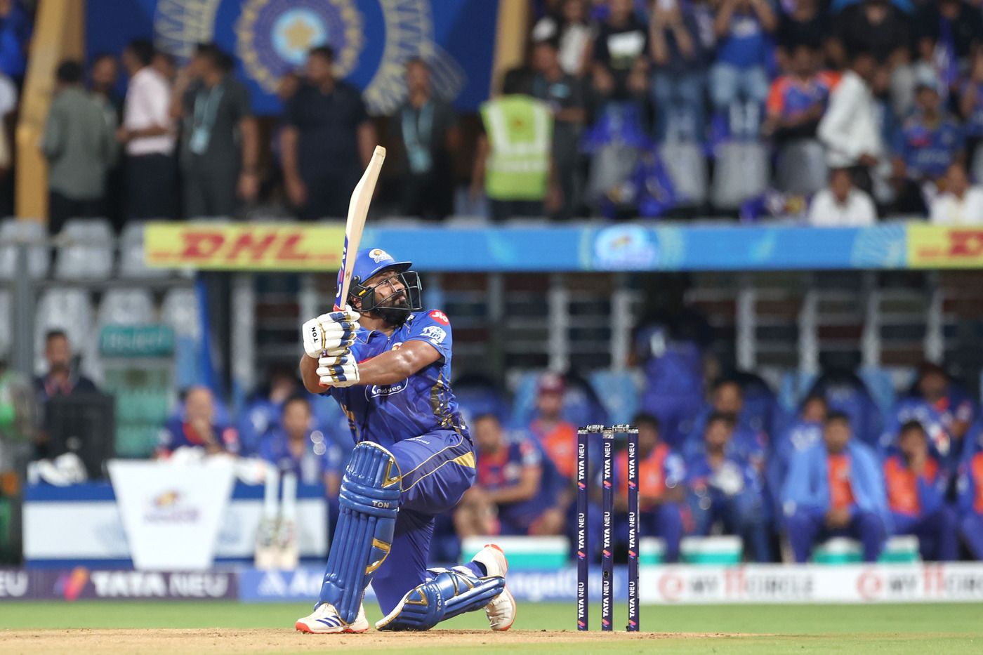 Rohit Sharma brings out the lap scoop | ESPNcricinfo.com