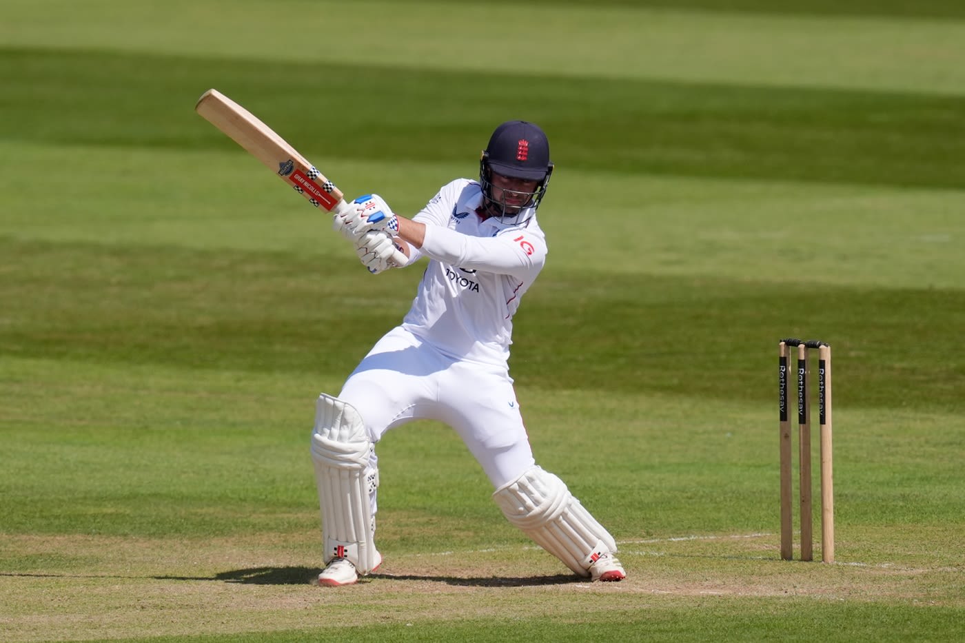 Tom Haines kept the scoreboard ticking along | ESPNcricinfo.com