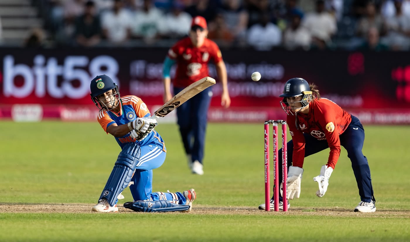 Amanjot Kaur played the perfect foil at No. 5 | ESPNcricinfo.com