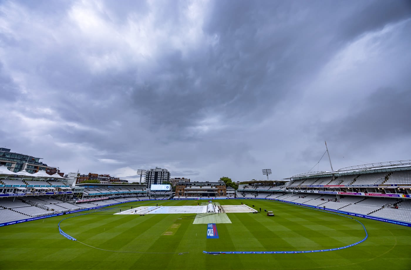 Dark clouds hover over Lord's | ESPNcricinfo.com