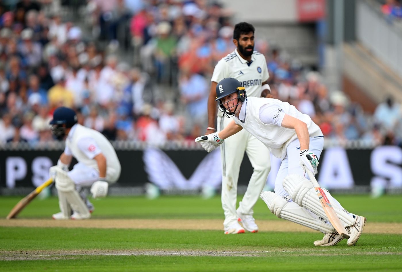 Ben Duckett And Zak Crawley take a run | ESPNcricinfo.com