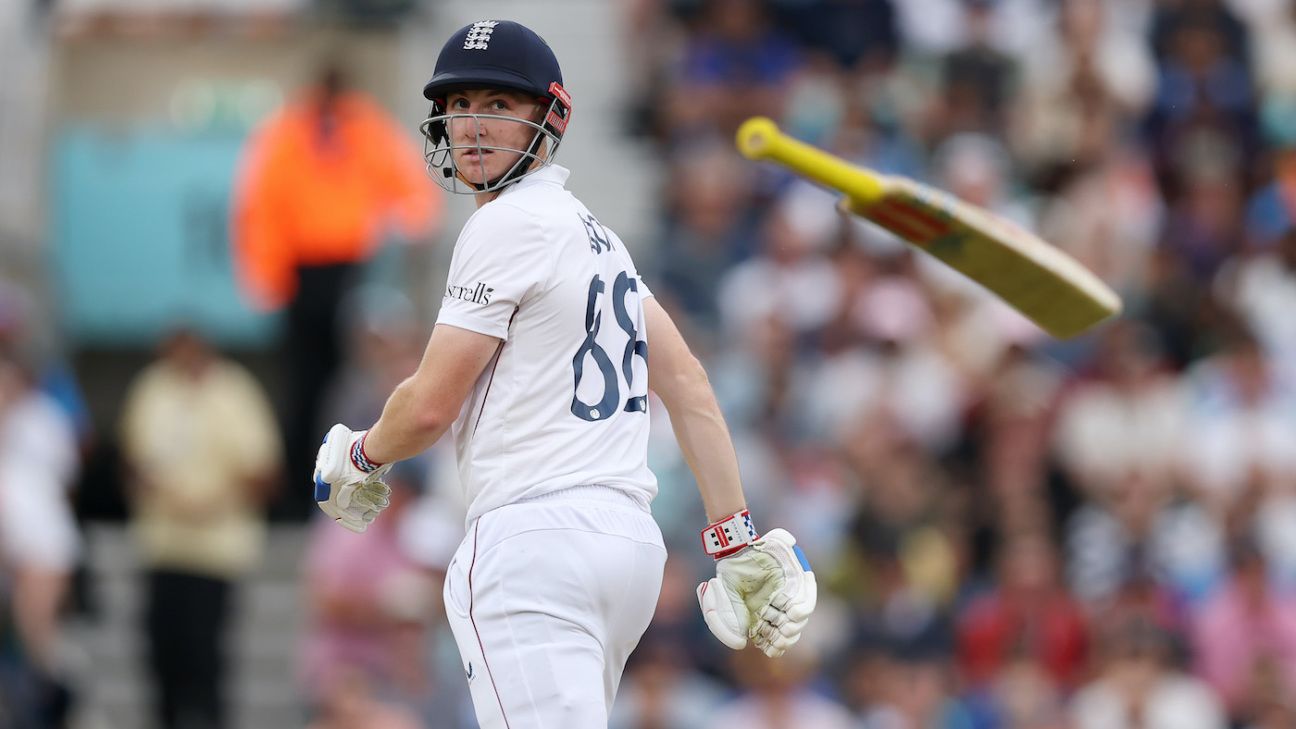 The Buzz - What's Harry Brook got stuck behind his ear? | ESPNcricinfo