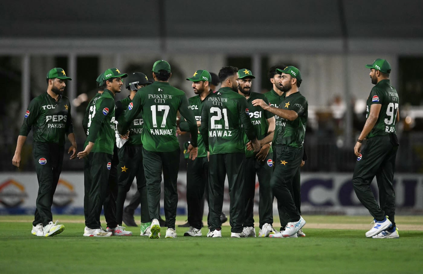 The Pakistan players celebrate a wicket | ESPNcricinfo.com
