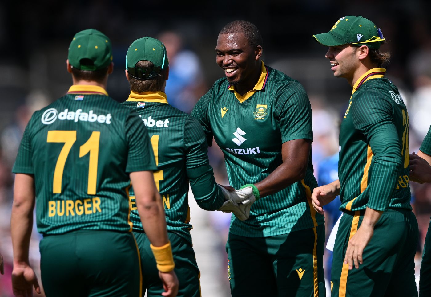 Lungi Ngidi claimed the big wicket of Joe Root | ESPNcricinfo.com