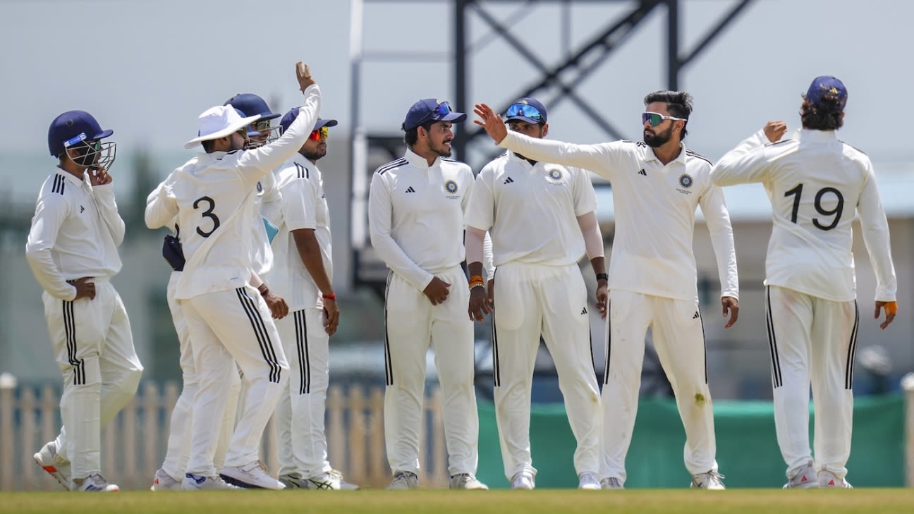 Ball by Ball Commentary & Live Score - SOZ vs CEZ, Final