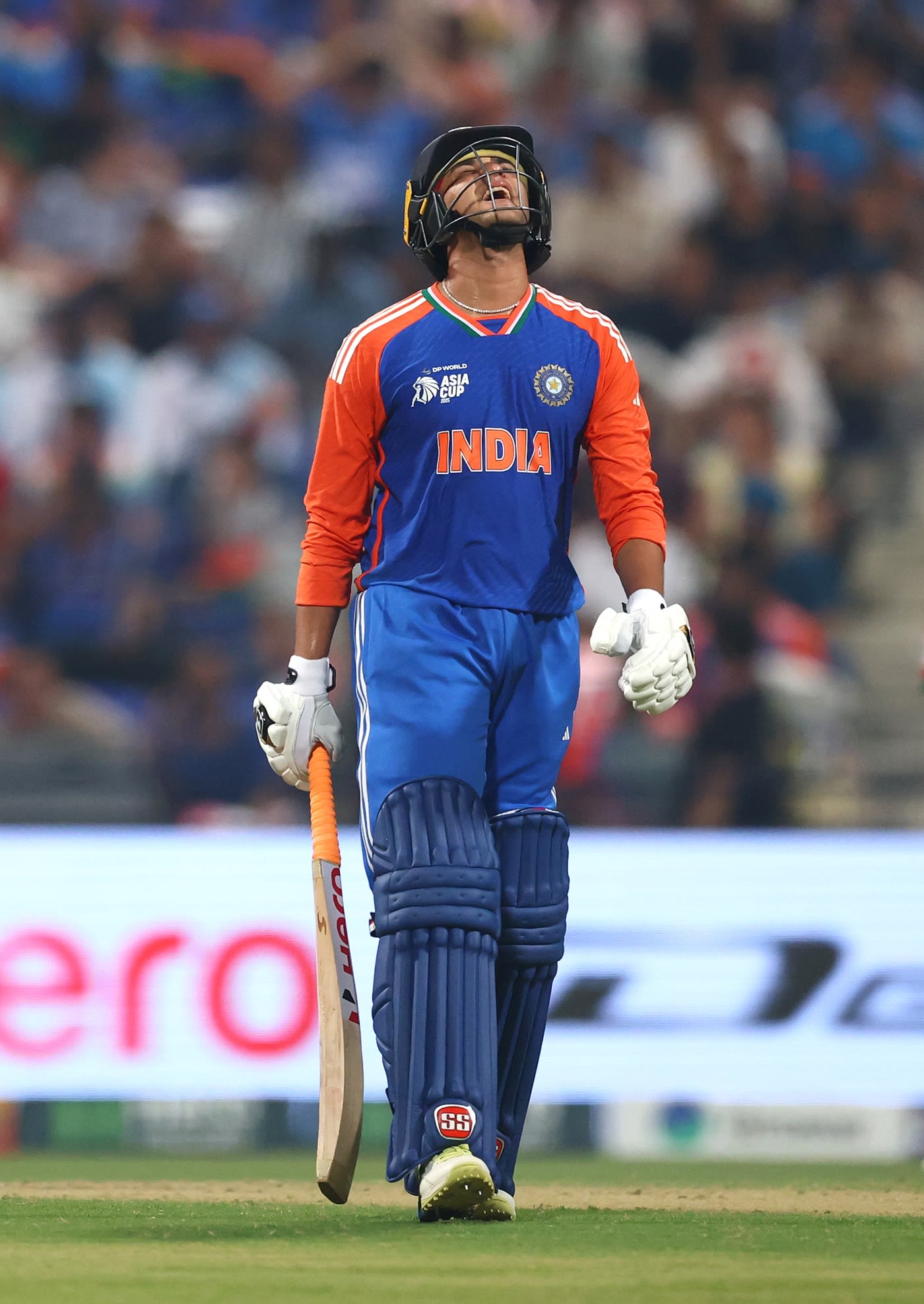 A dejected Abhishek Sharma walks back | ESPNcricinfo.com